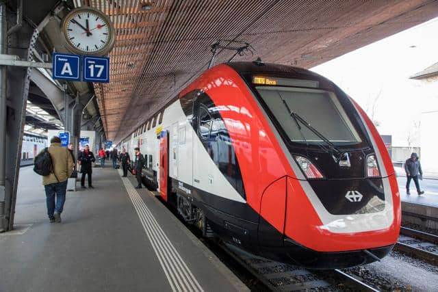 Price of Swiss train tickets to rise in December