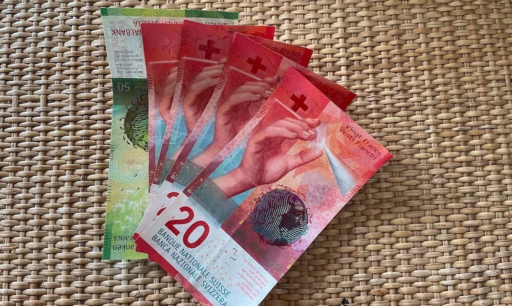 Swiss wages set to rise in 2025